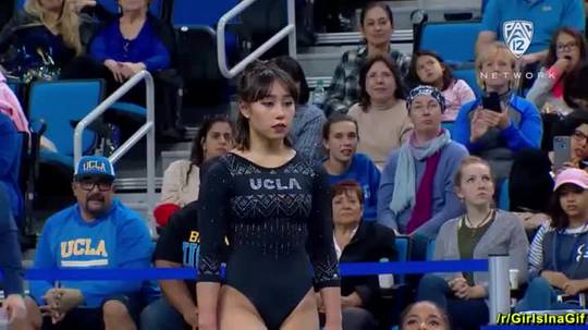 Katelyn Ohashi’s split bounce | Scrolller