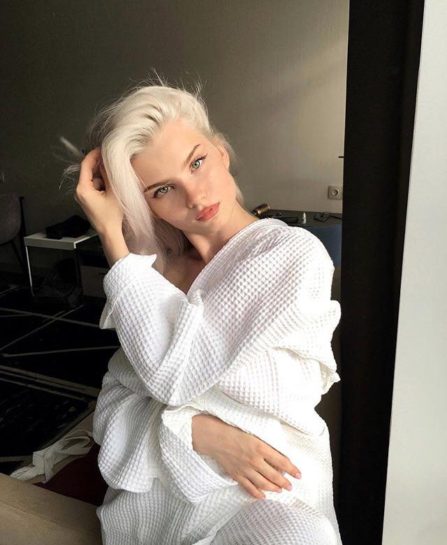 Katerina Pluchevskaya | Scrolller