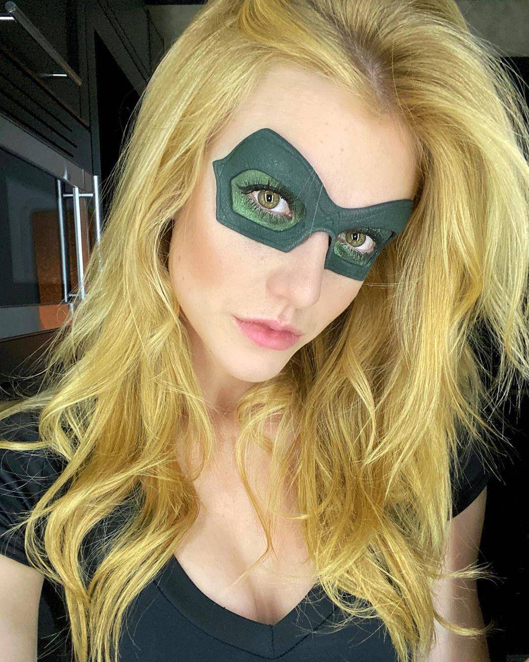 Katherine McNamara | Scrolller