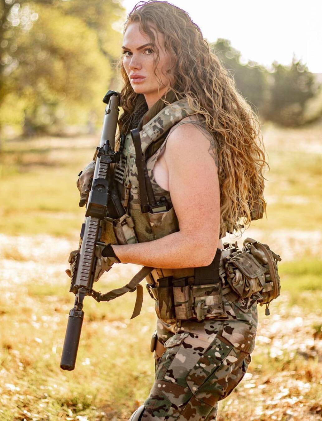 Katya Rubi | Scrolller