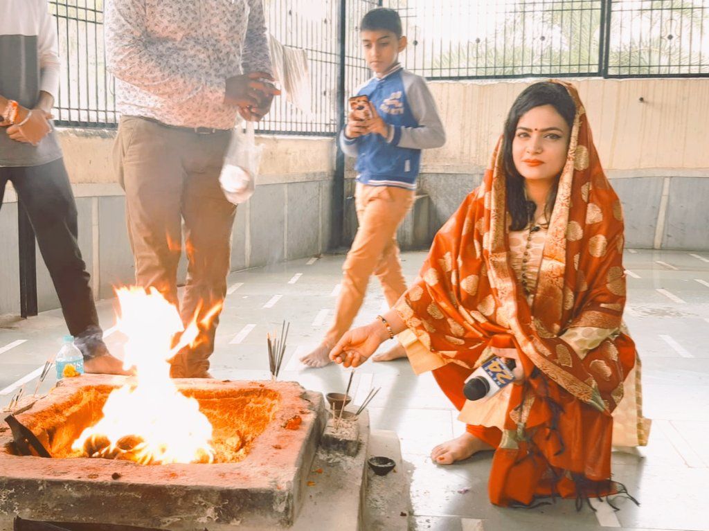 Kavita Singh. Virat Journalist. News24 | Scrolller