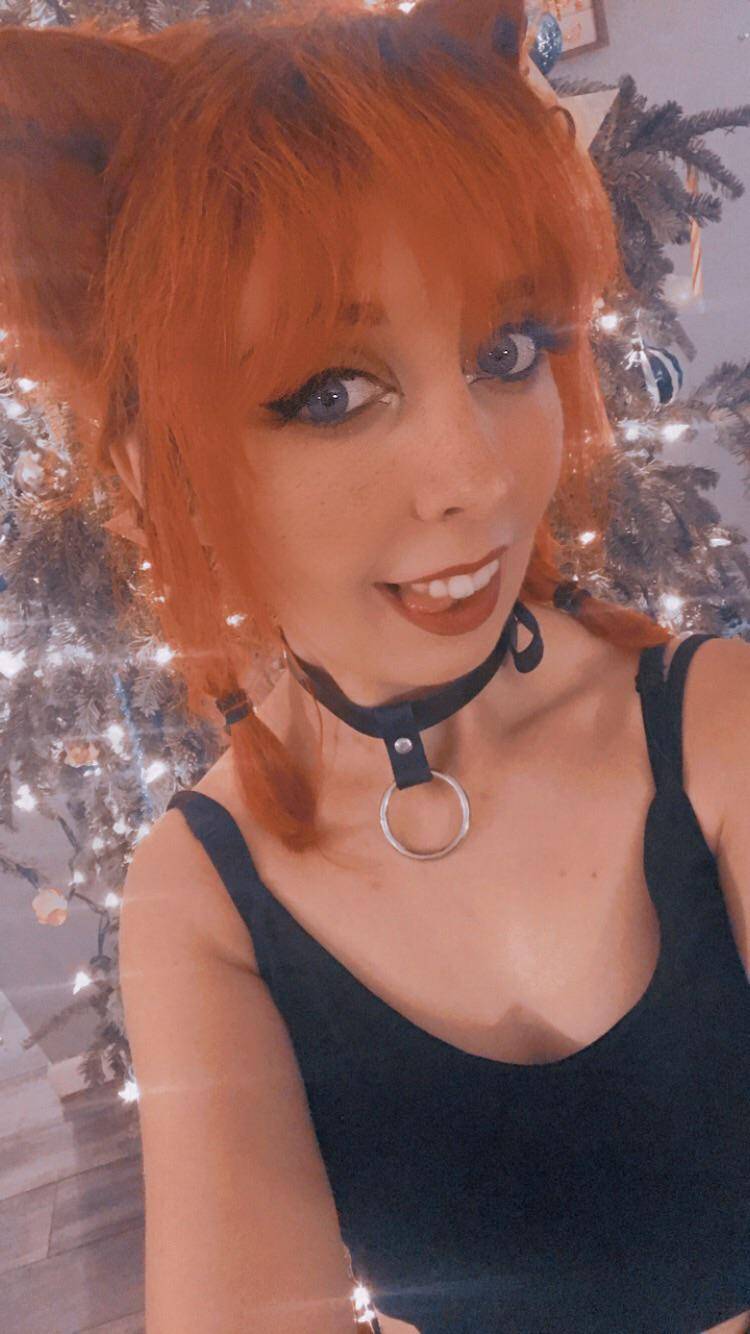 Kawaii kitty girl at your service! | Scrolller