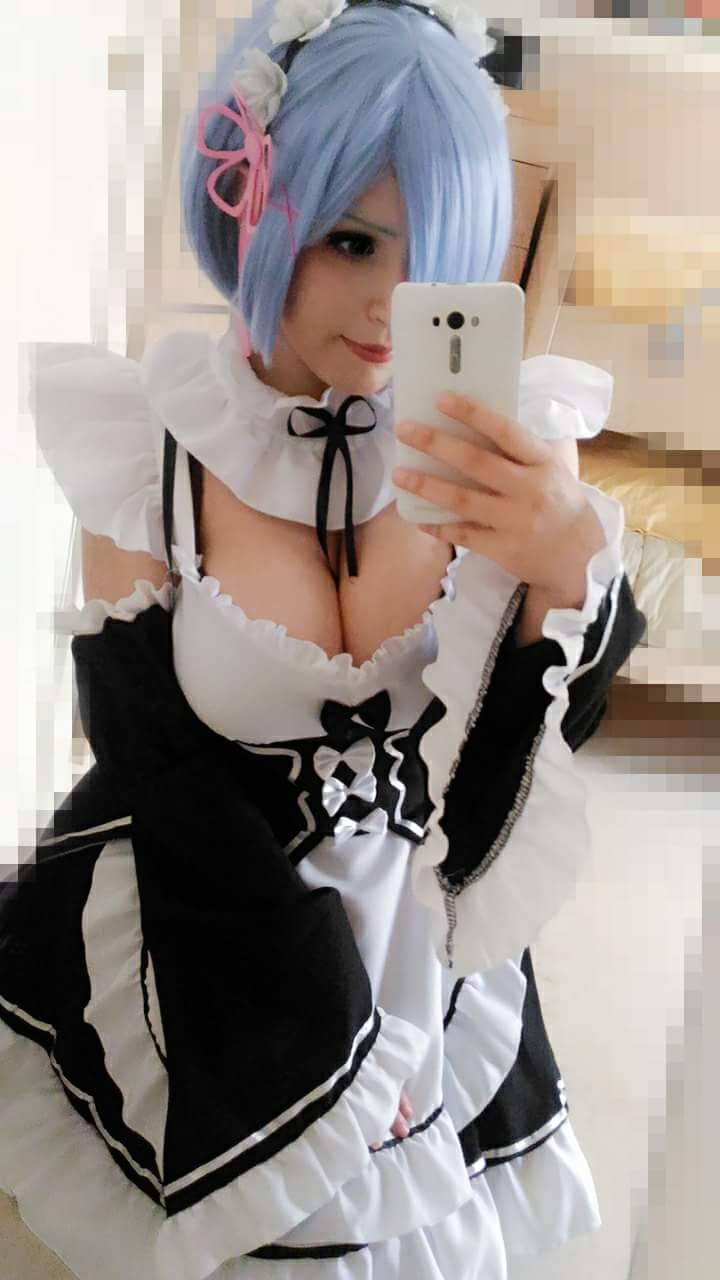 Kawaii Rem cosplay | Scrolller