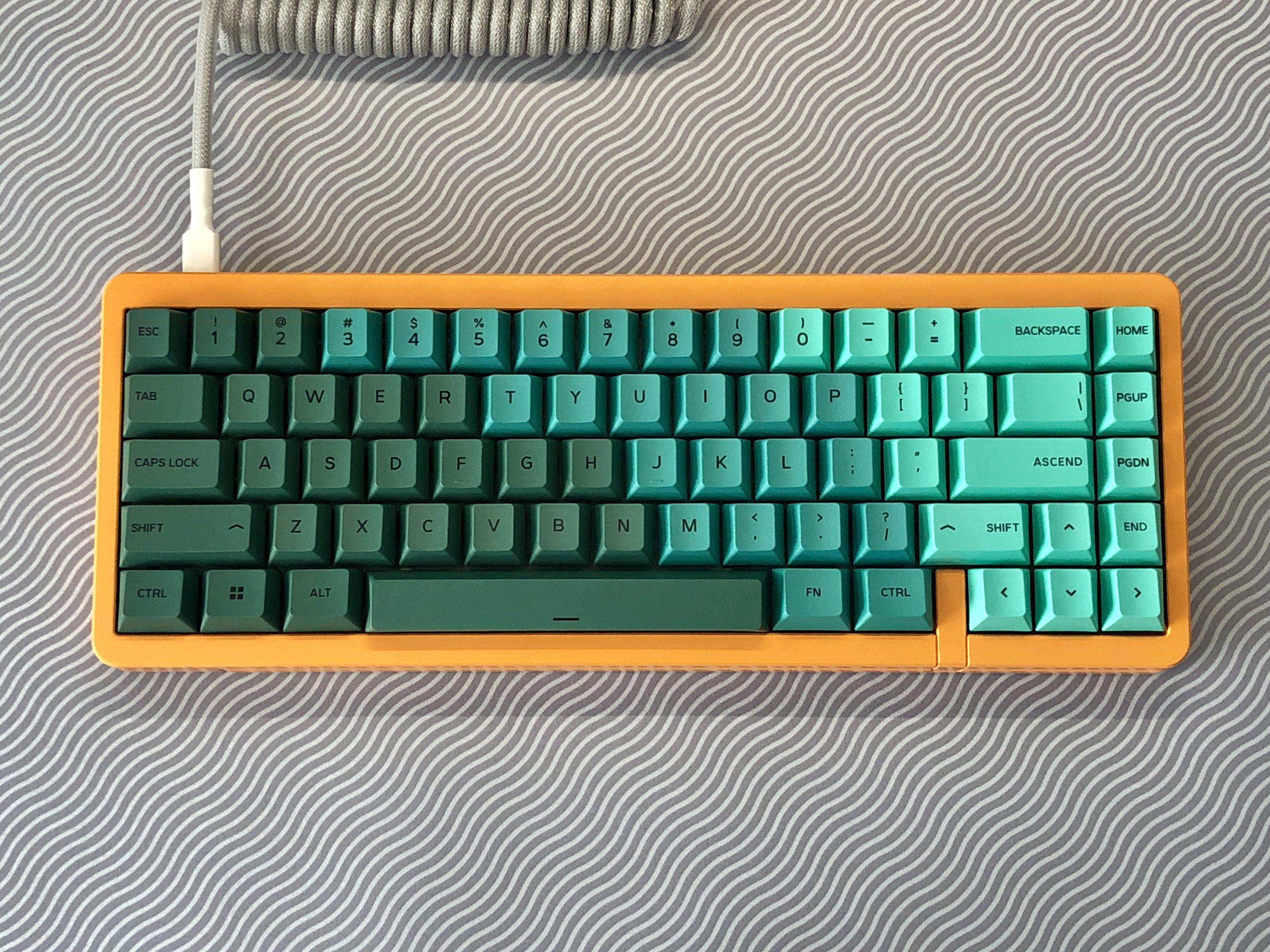 KBDFans D65 + GPBT Rainforest | Scrolller