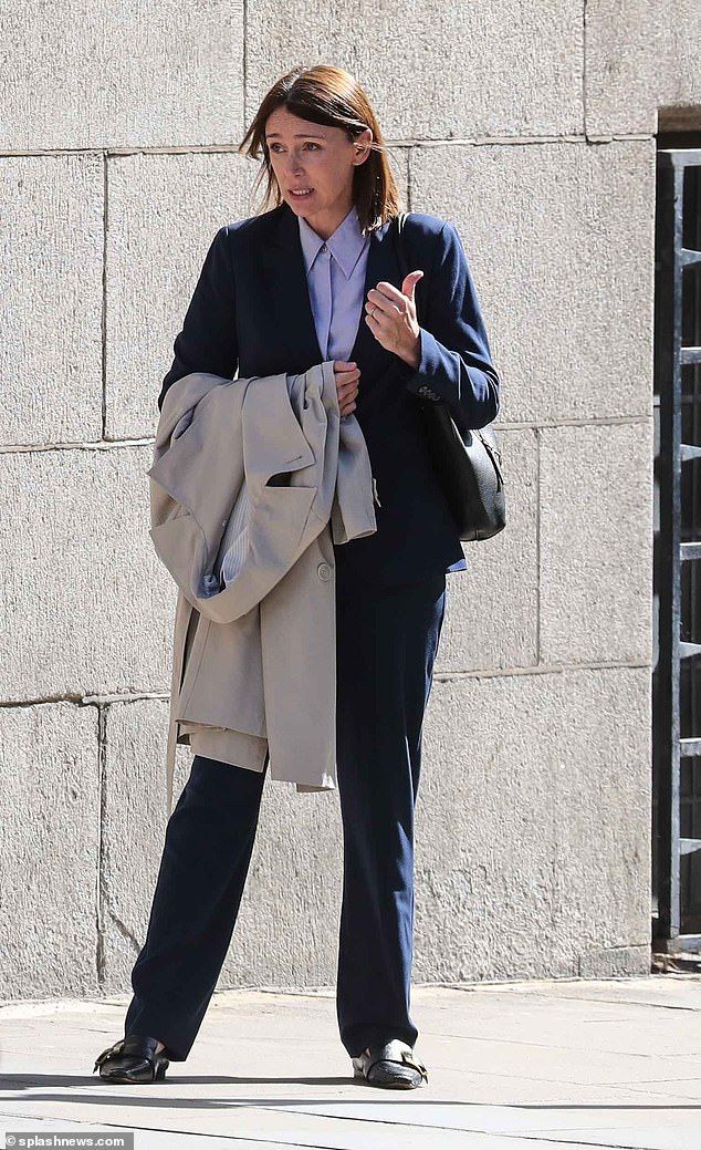 Keeley Hawes Scrolller