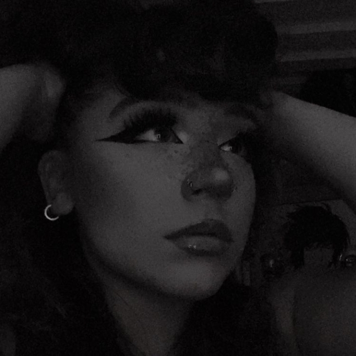 [Kik understandingshort] got a couple of tight 18 year olds I wanna ...