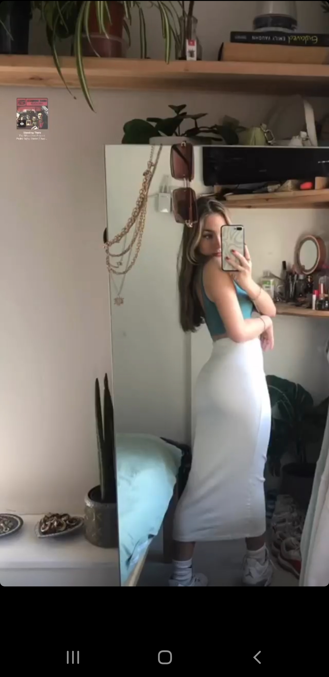 [Kik yeboi1234567890] This girl just broke up with me, can someone pls role play or help me got ...