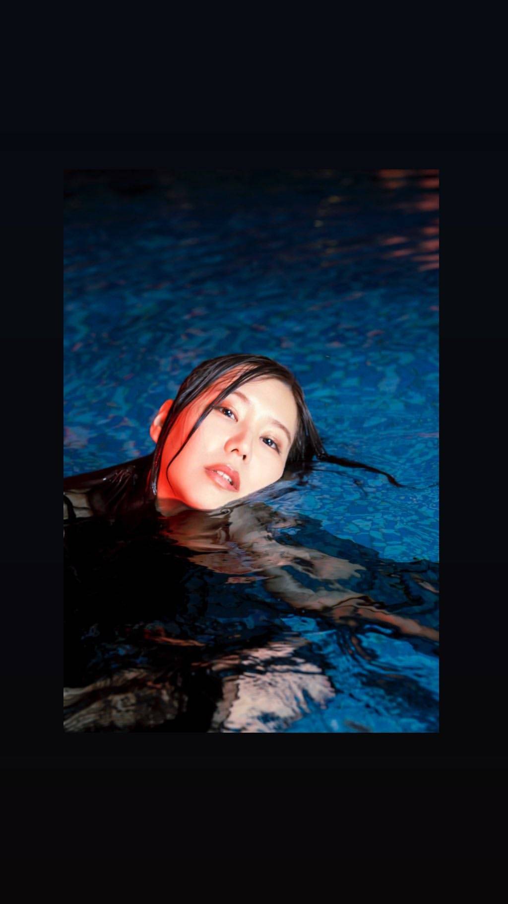 "Kiss from the darkness" | Scrolller