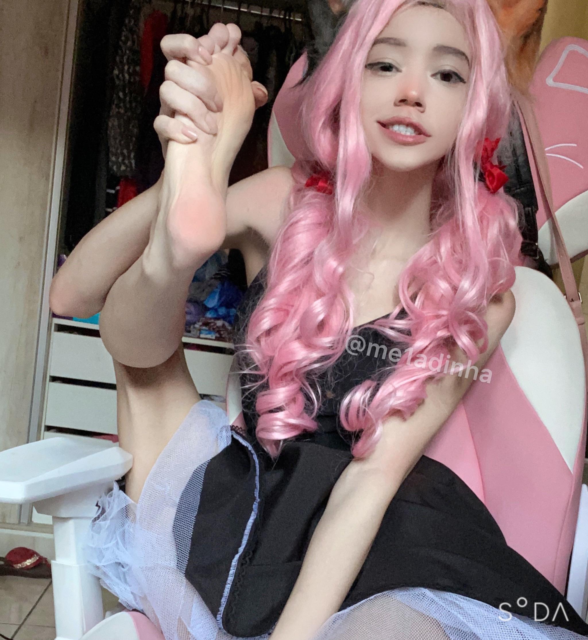 kiss my sole? ️😊 | Scrolller