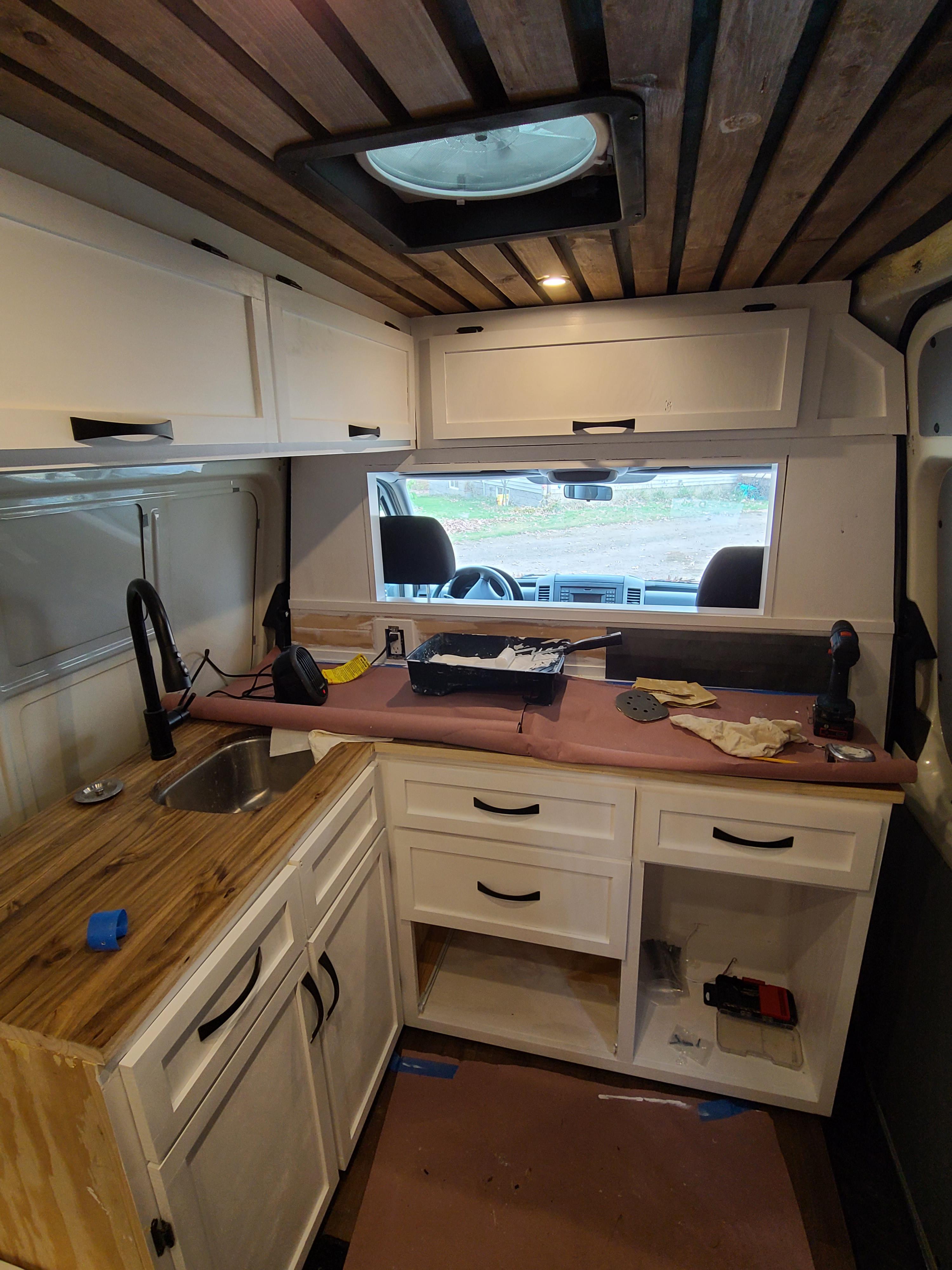 Kitchen is coming together! Building everything from scratch | Scrolller