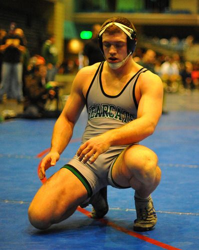 Kneeling | Scrolller