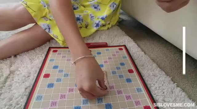 Skylar Valentine | Scrolller