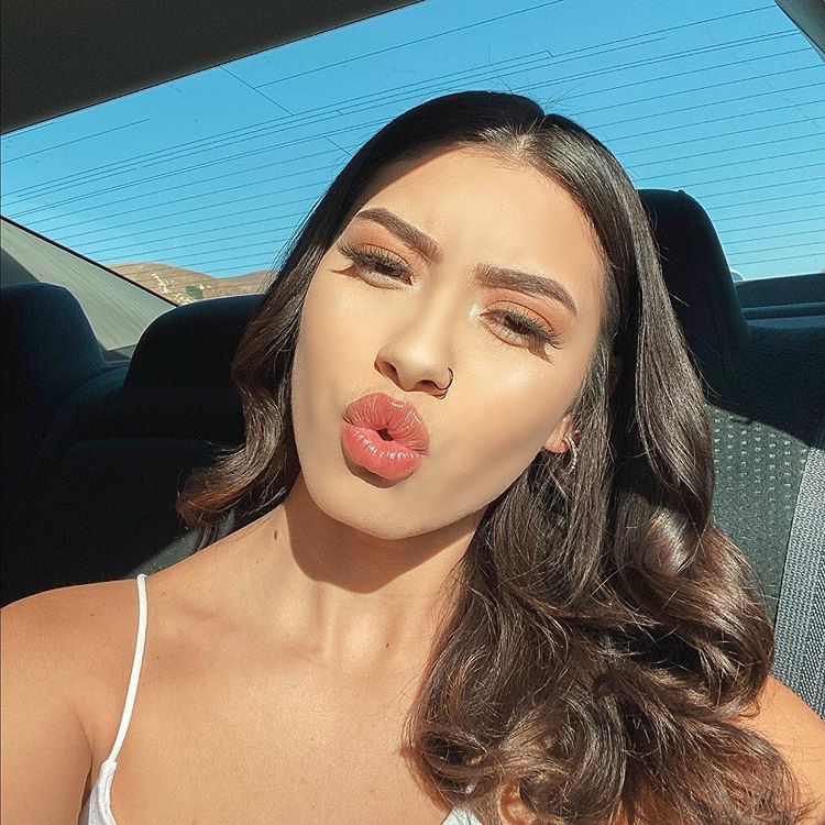 Krissy Nicole | Scrolller