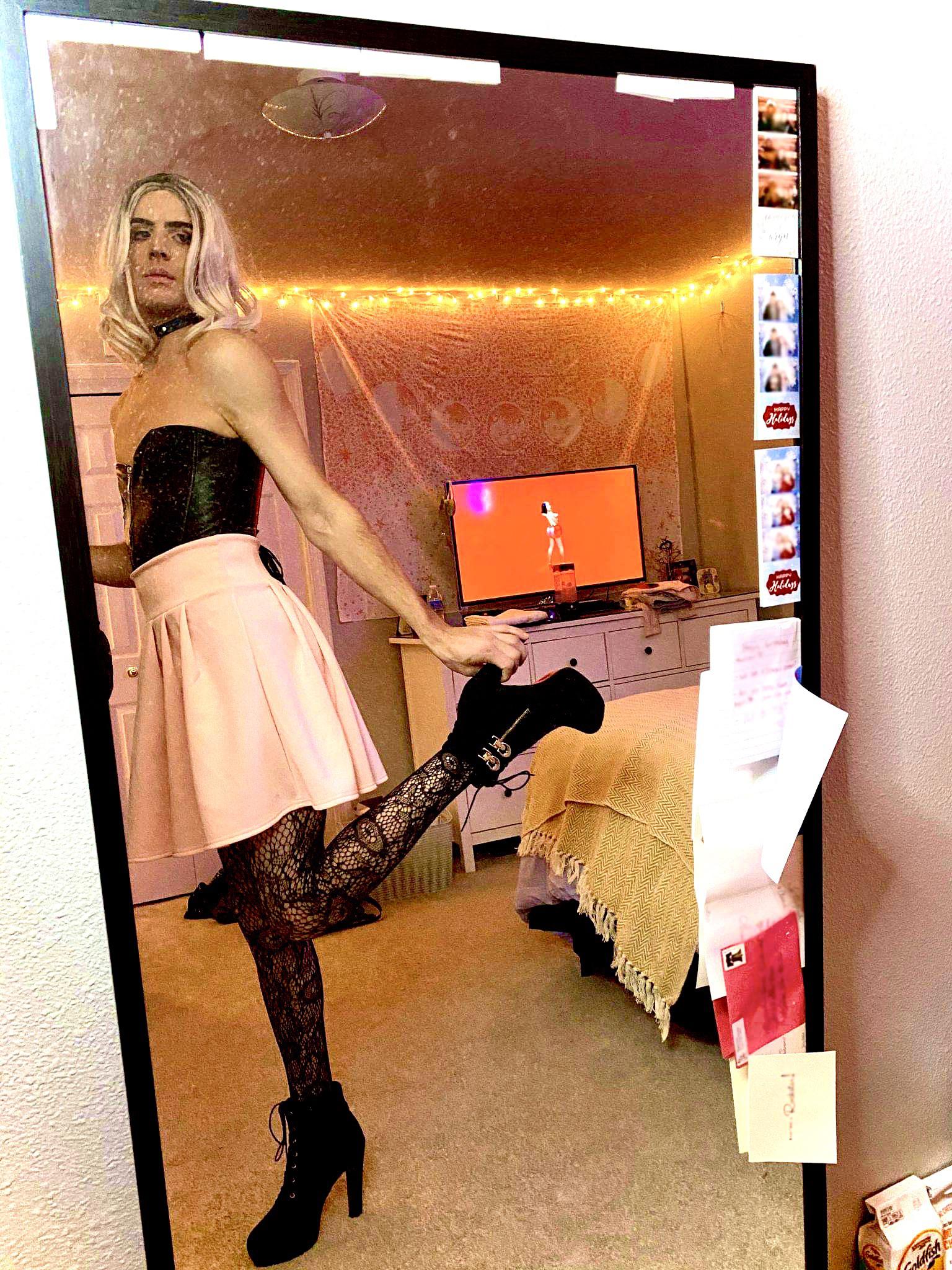 @krystal.cd on insta ️ | Scrolller