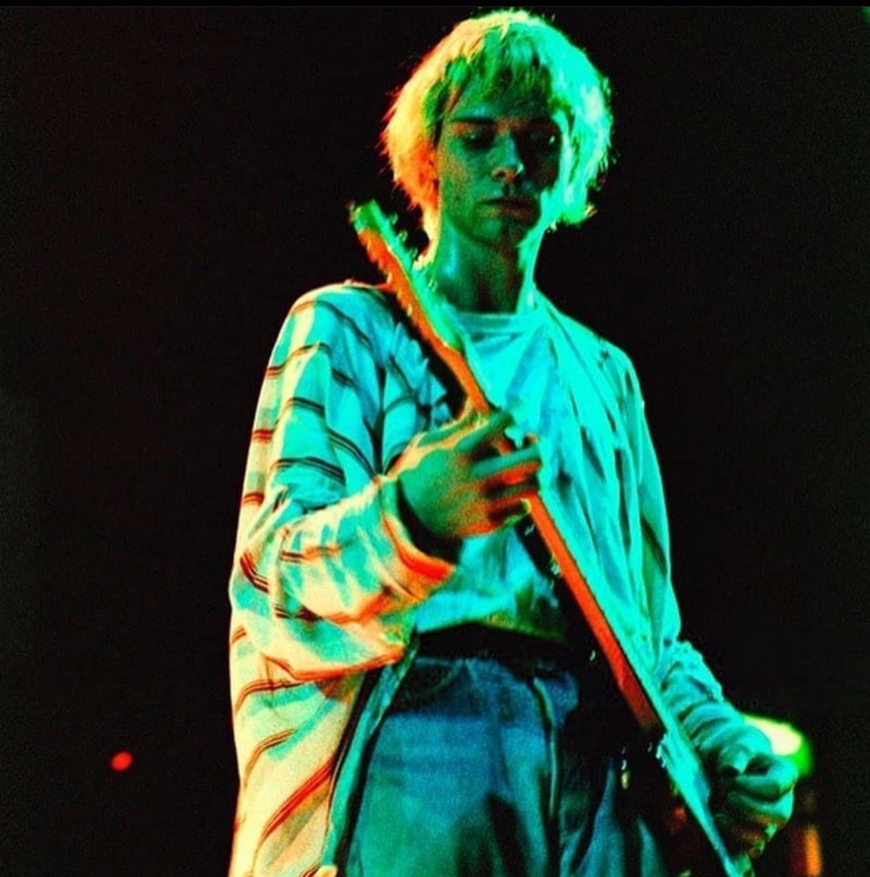 Kurt Cobain | Scrolller