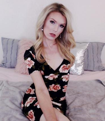 Kylie Boudoir | Scrolller