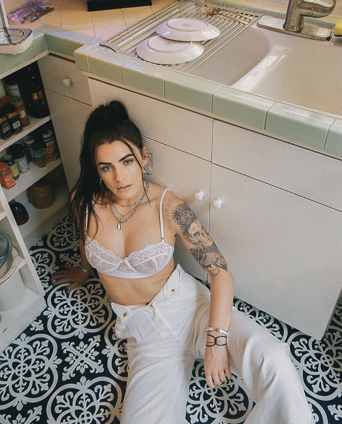 Kylie Rae | Scrolller