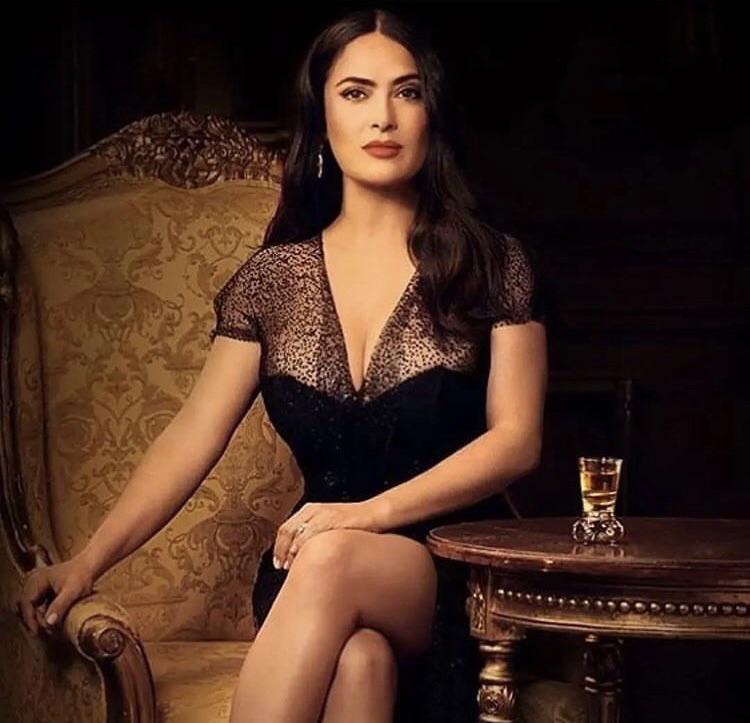La diosa de todaas Salma Hayek | Scrolller