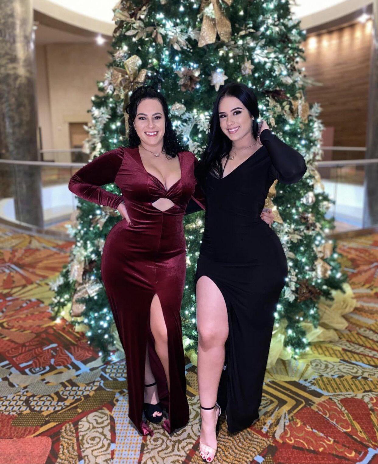 La Hija Y Su Mama Scrolller