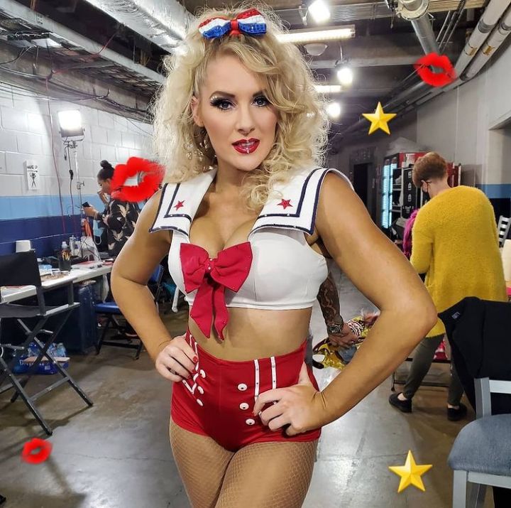 Lacey Evans | Scrolller