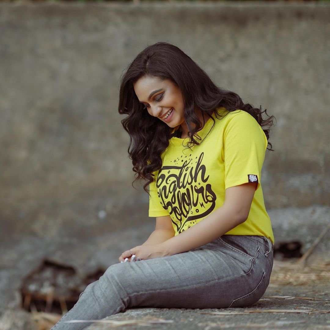 Lakshmi Nakshathra | Scrolller