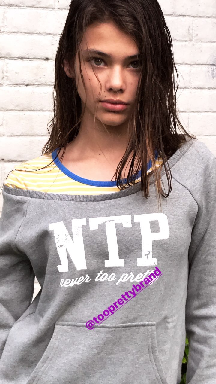 Laneya Grace | Scrolller