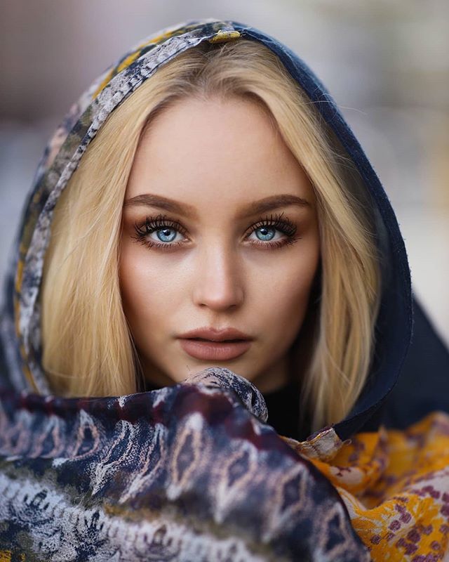 Lara Scrolller