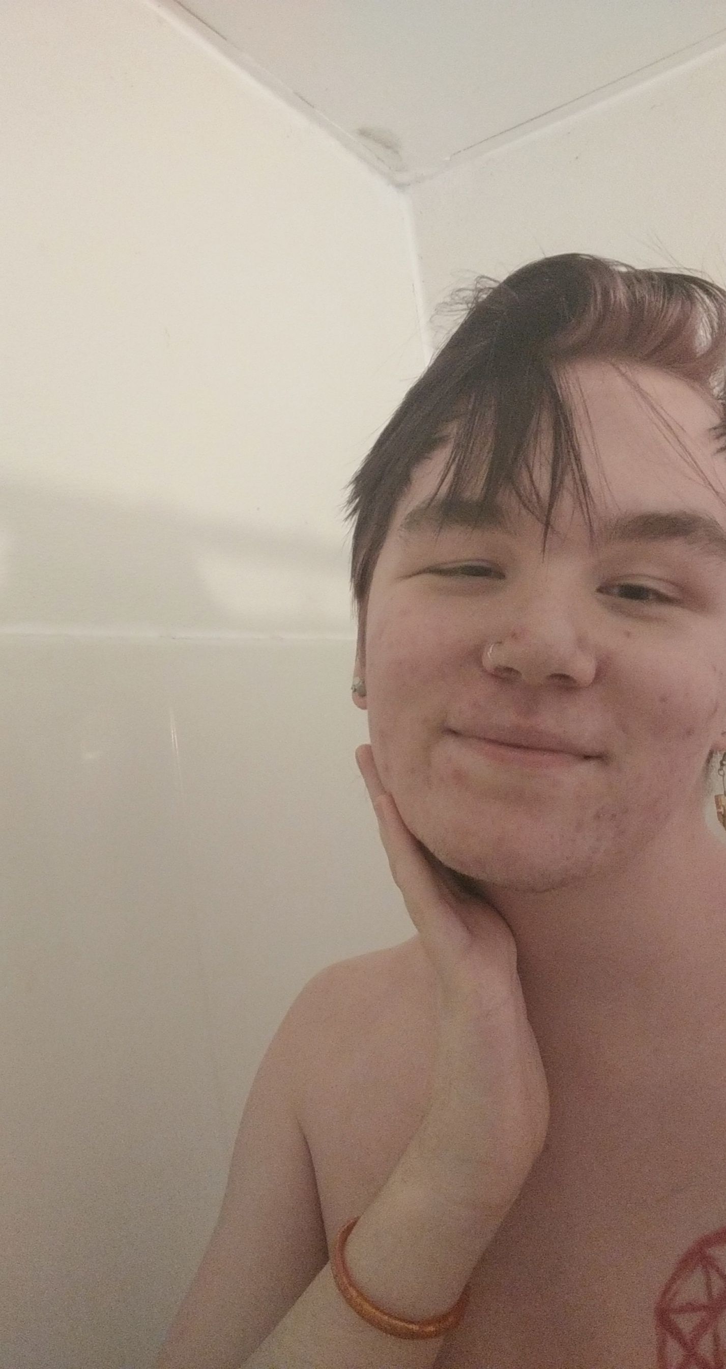 Late night things | Scrolller