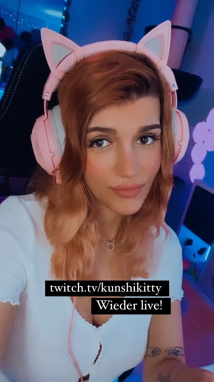 LateNightKitty @ twitch.tv/kunshikitty | Scrolller