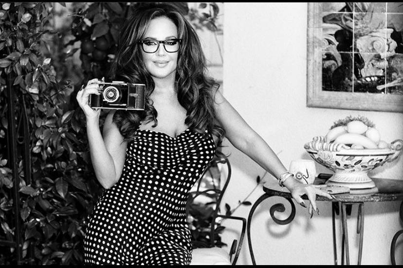 Leah Remini | Scrolller