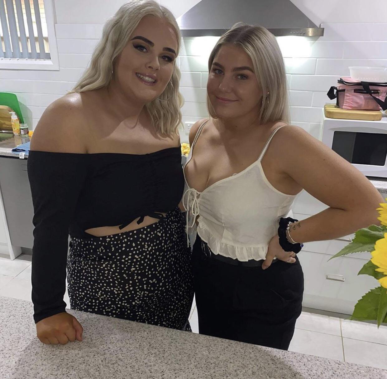 Left-1 or right-2 | Scrolller