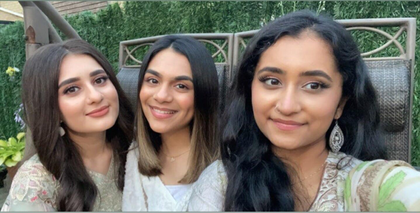 Left, right or middle? 🔥🔥🔥 | Scrolller