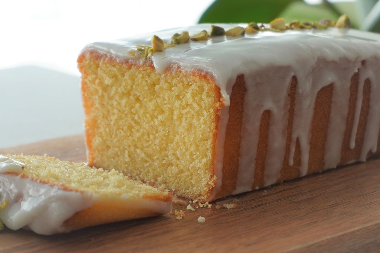 Lemon Pound Cake | Scrolller