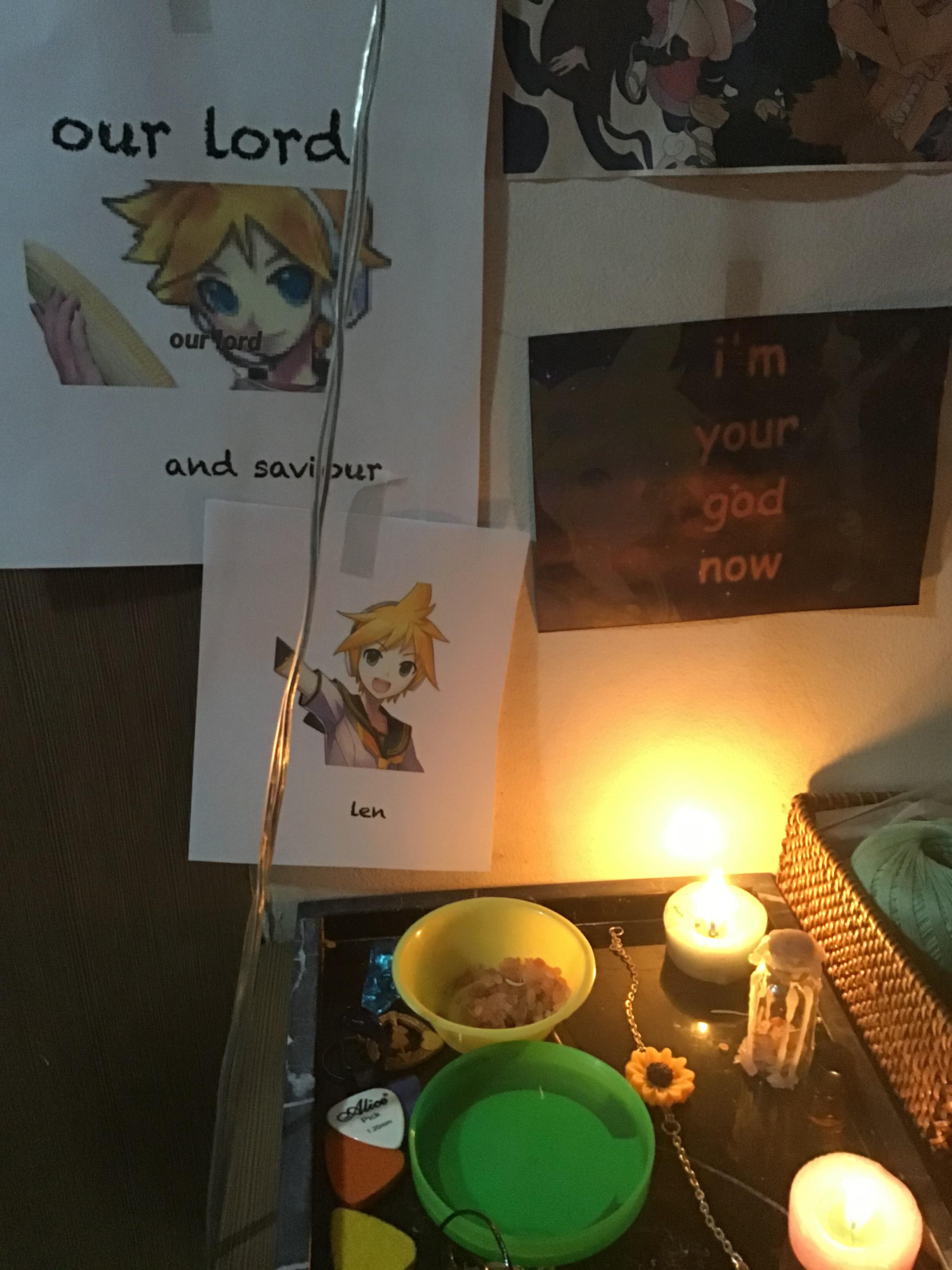 len altar.. . . . . .. , , . . , LEN | Scrolller