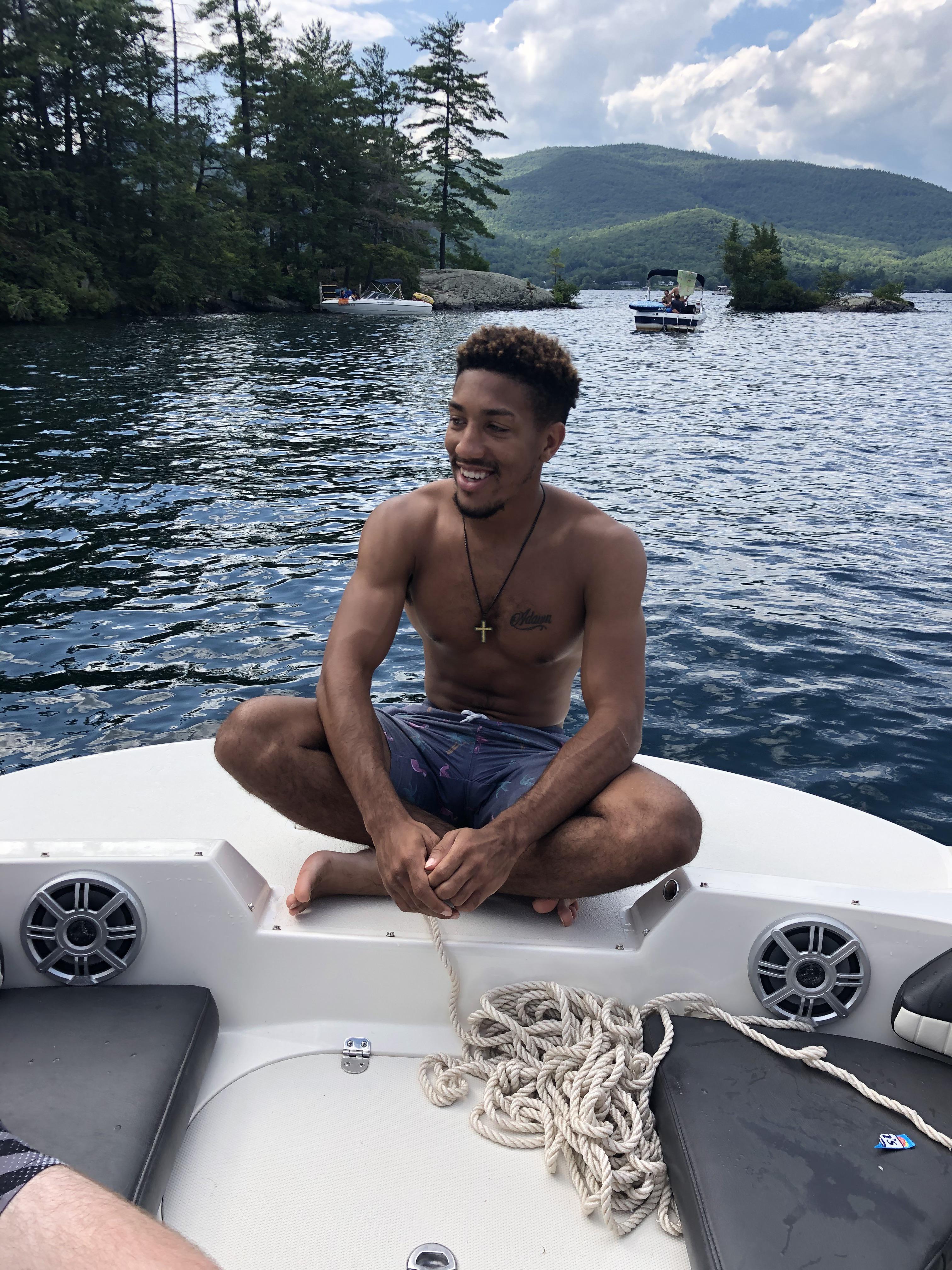 Let me drive the boat | Scrolller