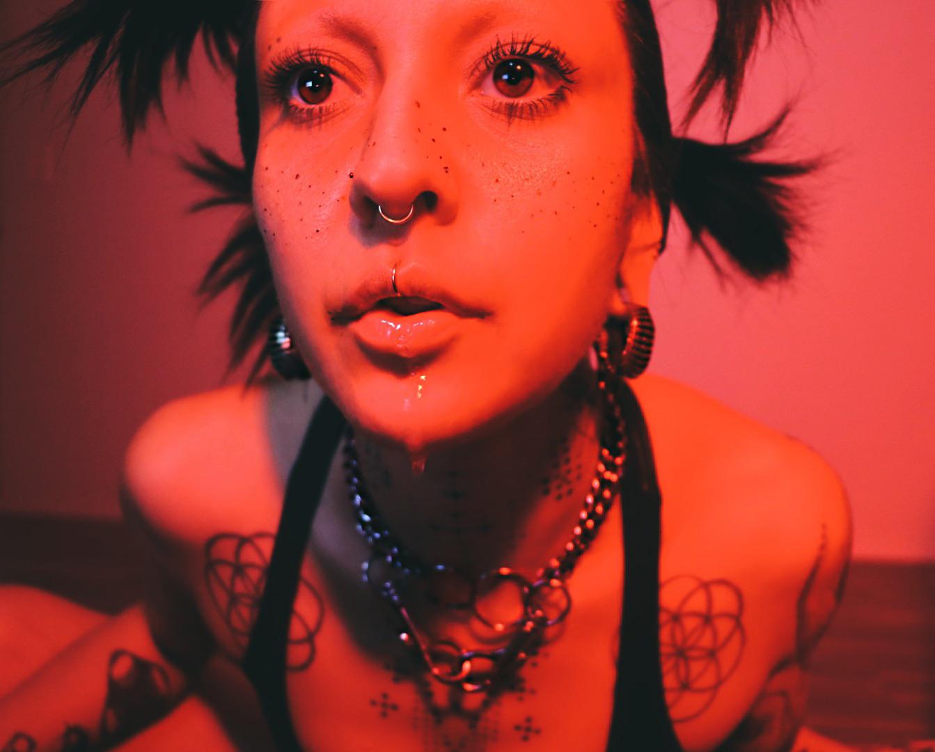 Let me drool on you | Scrolller