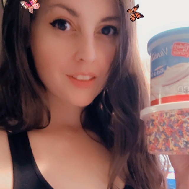 Let's do a dab then you can eat me for dessert 🤭 | Scrolller