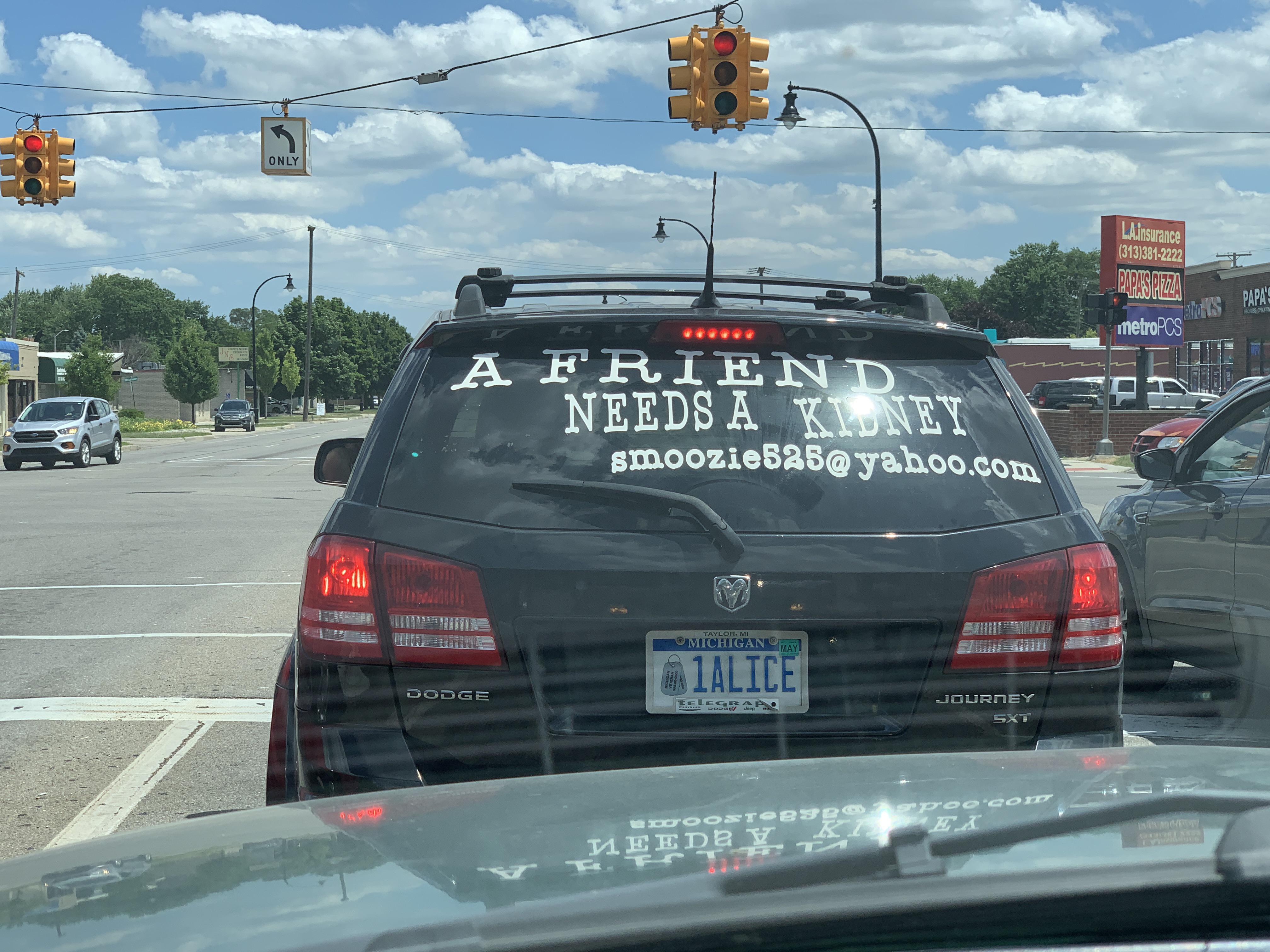 Lets help a complete stranger. | Scrolller