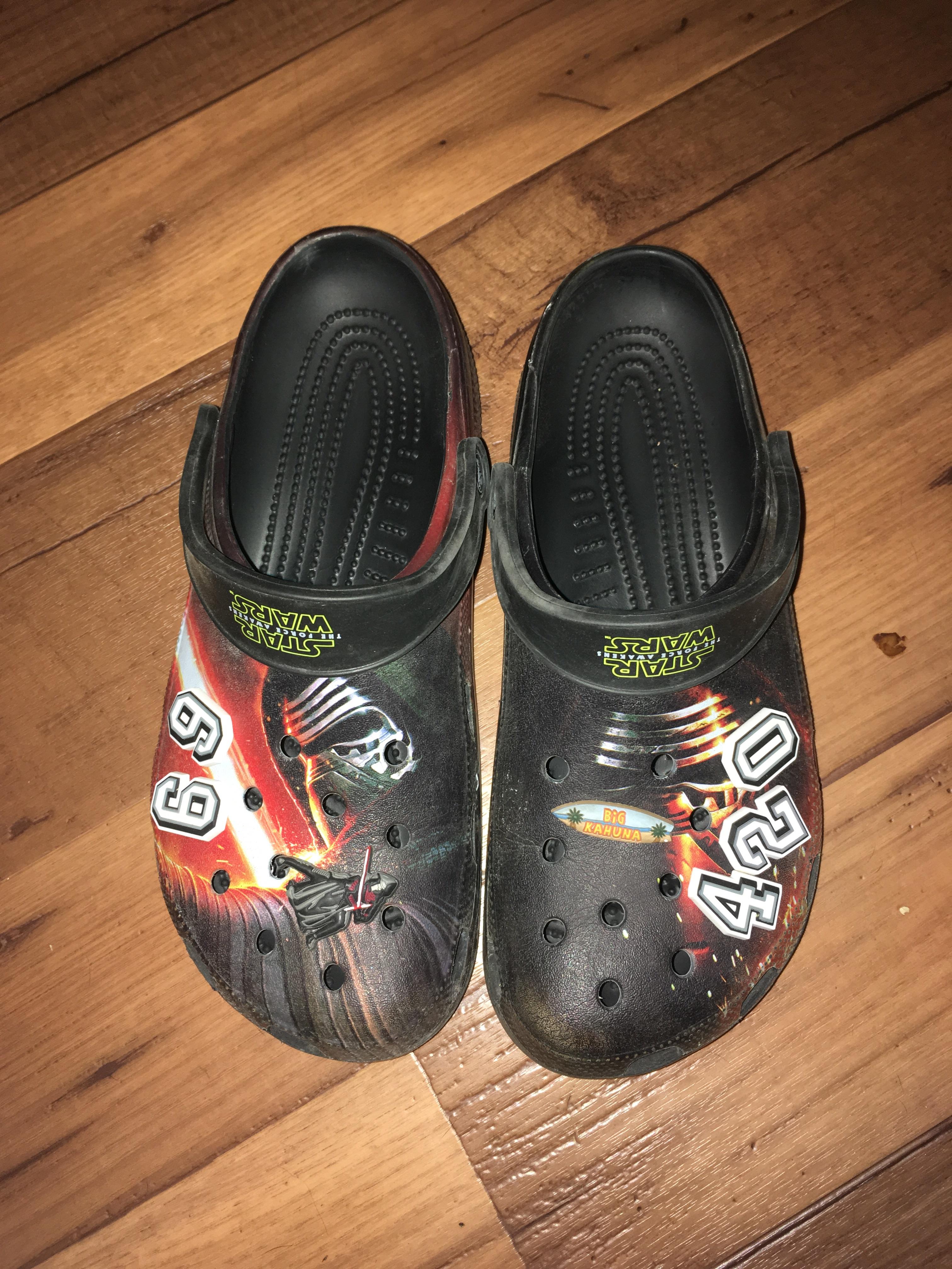 LETS SEE YOUR CROCS | Scrolller