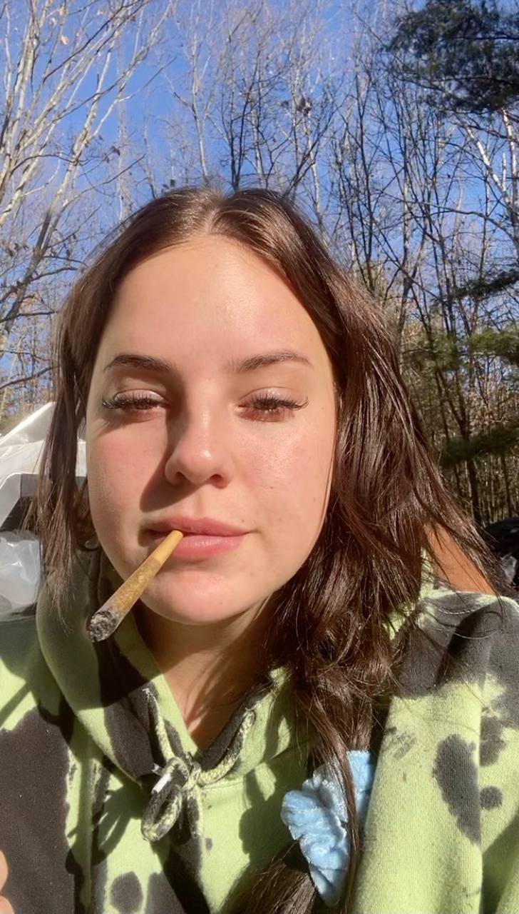 Let's share this Mr.J | Scrolller