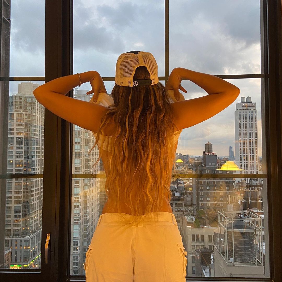 Lexi flashing | Scrolller