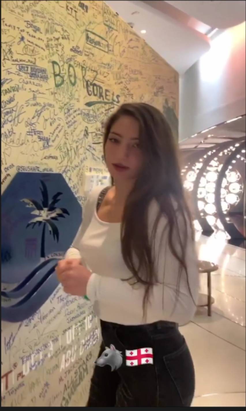 Liana jojua is such an under rated babe in here | Scrolller