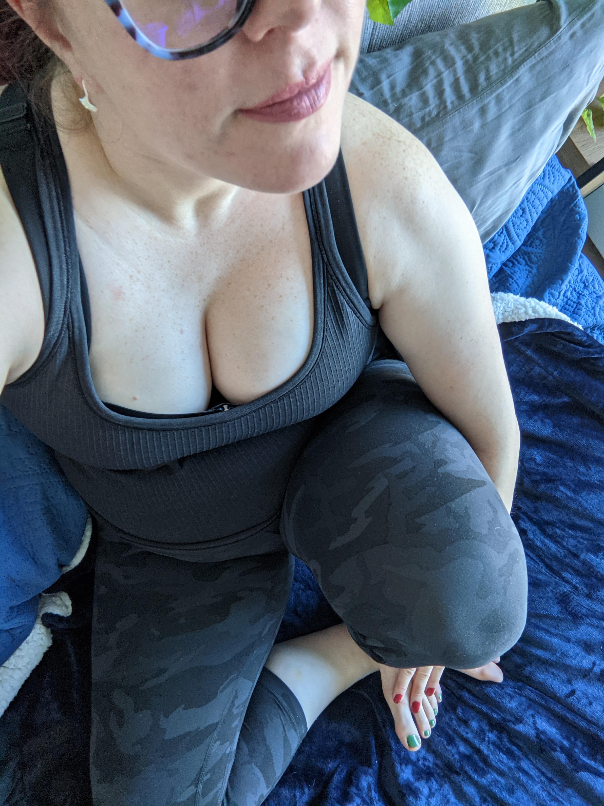 Light dusting of decolletage and shoulder frex. | Scrolller