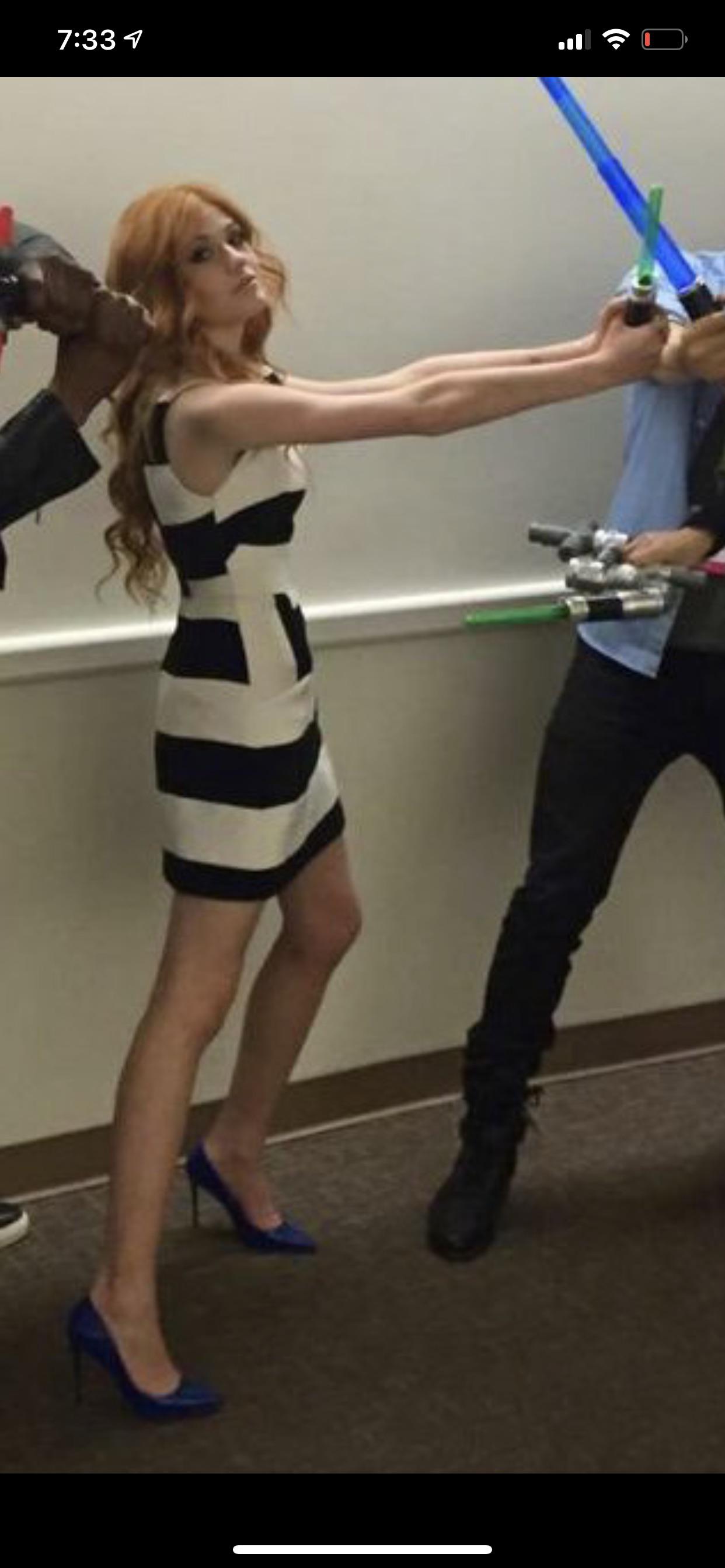 Light saber duel | Scrolller