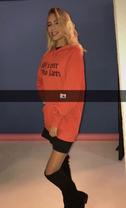 Lisa or Lena? | Scrolller