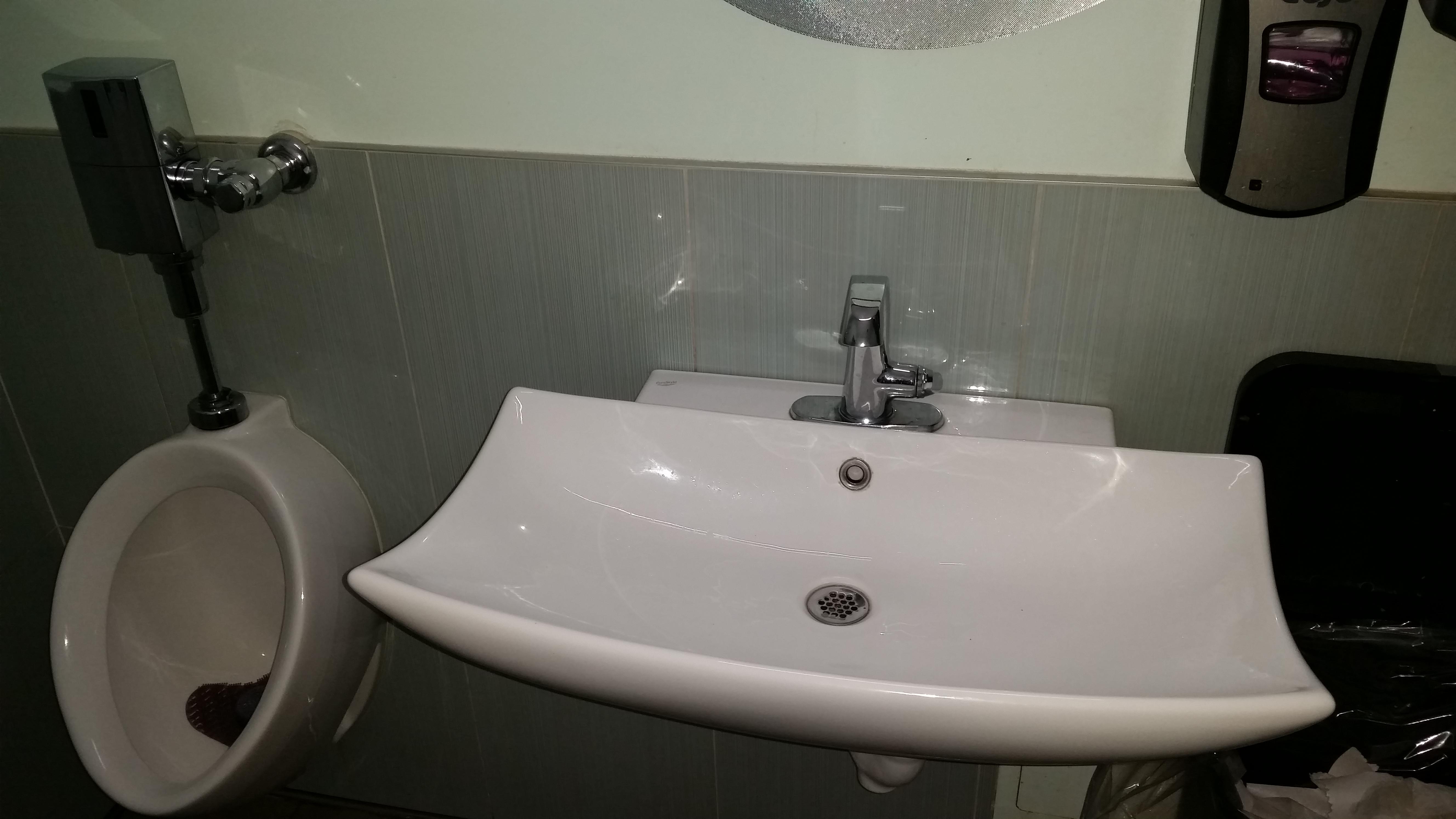 Local cafe has ultrawide master race sink | Scrolller