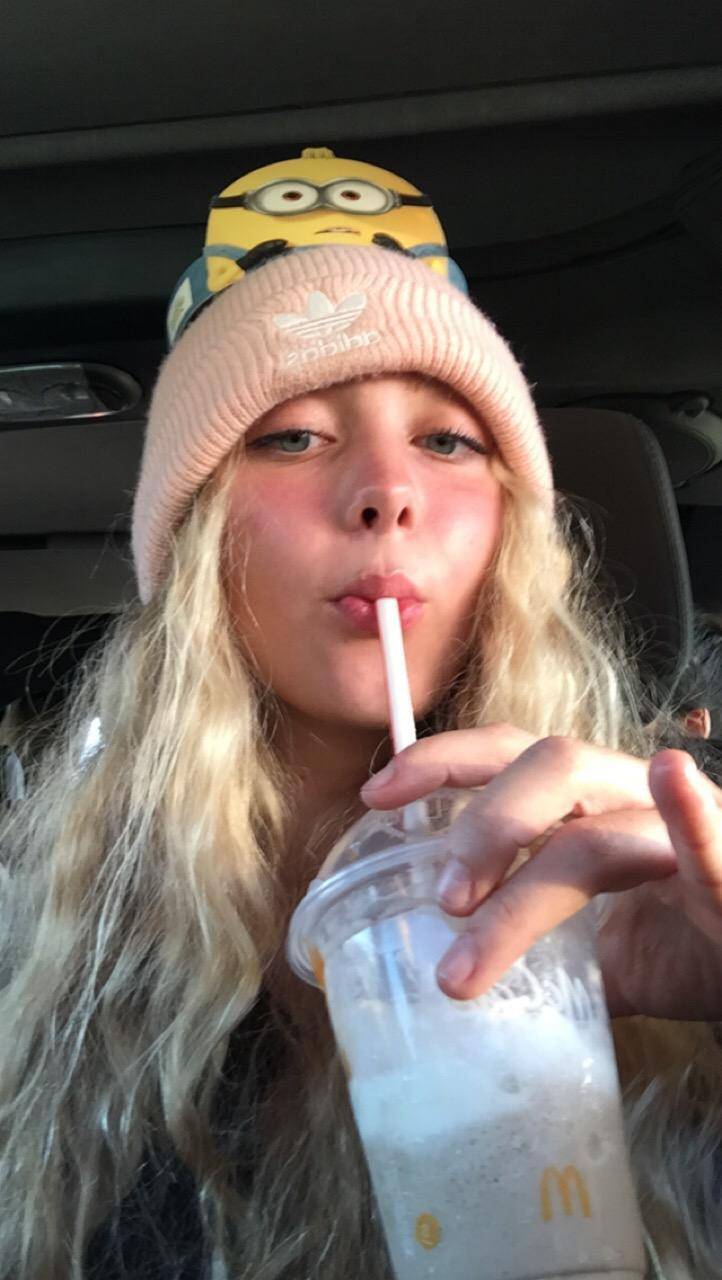 Lol hi [over 18] | Scrolller