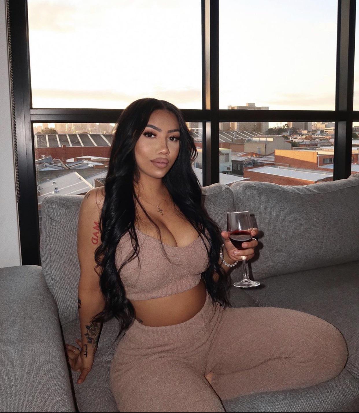 Lola Montana | Scrolller