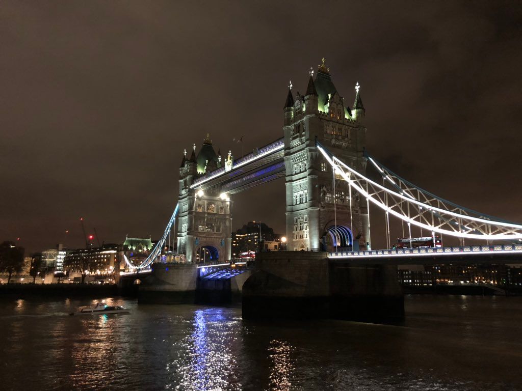 London bridge | Scrolller