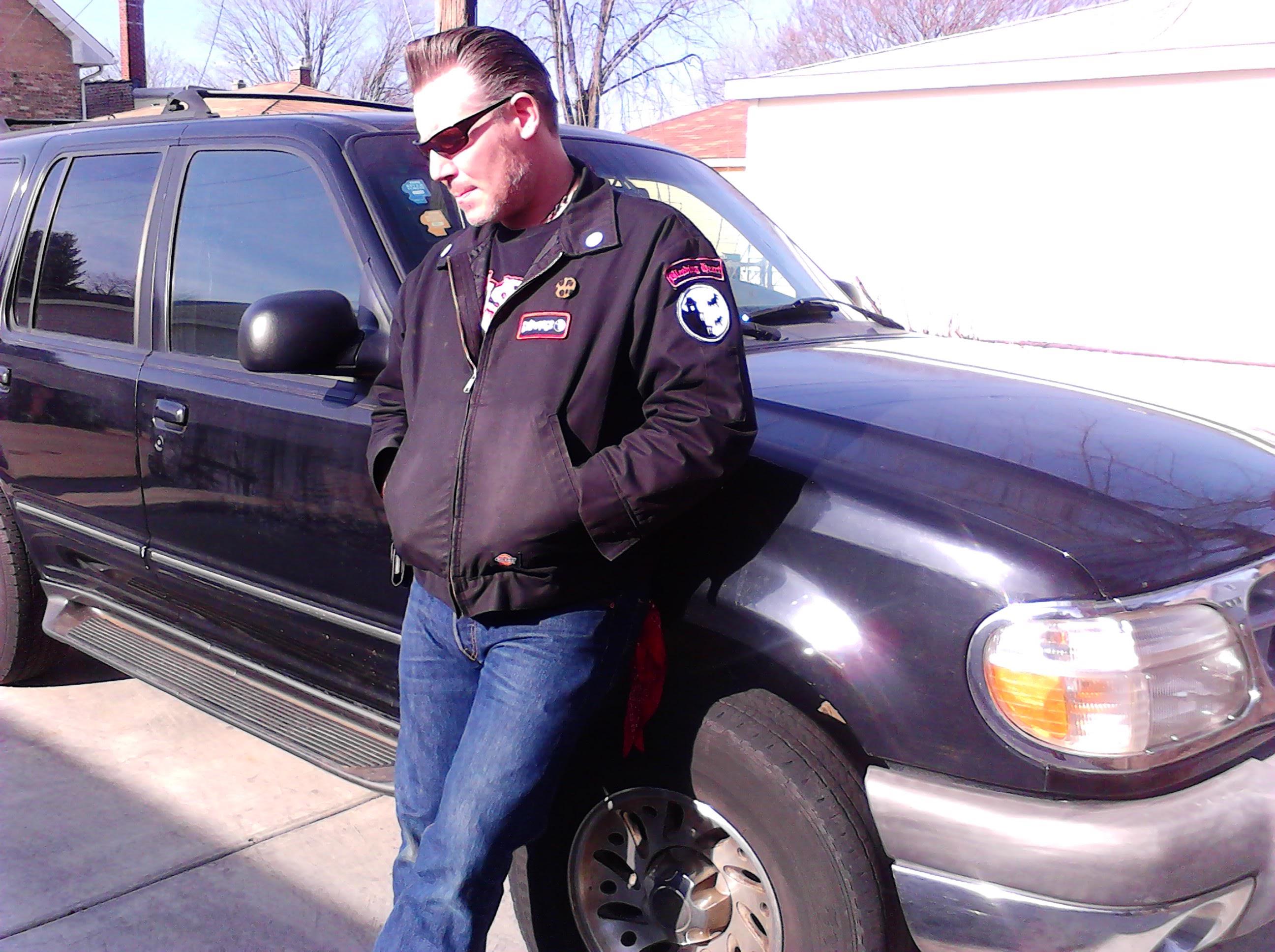 Lone wolf... | Scrolller